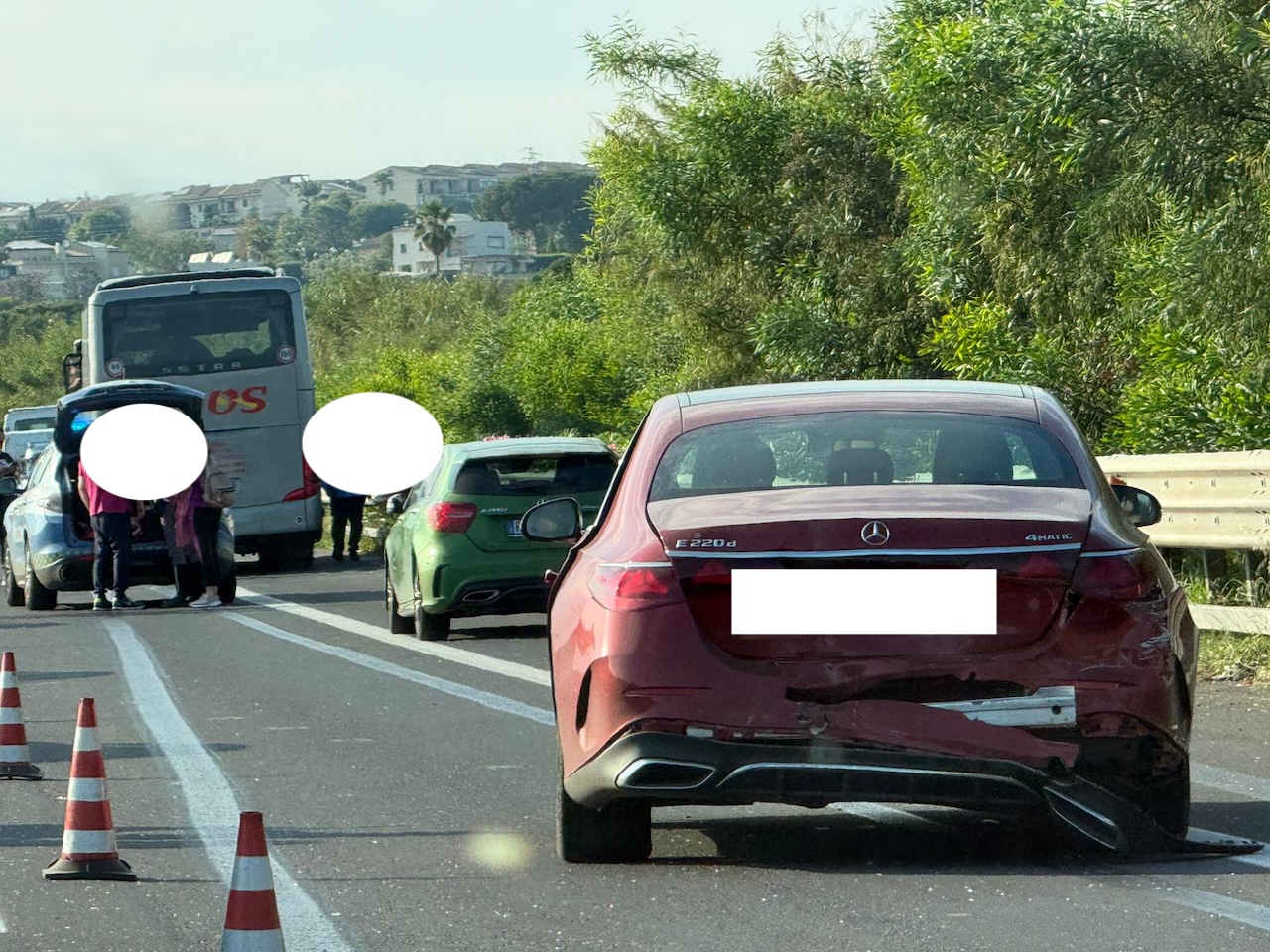 Domenica di "passione" sulla Siracusa-Catania per un incidente. Un ...